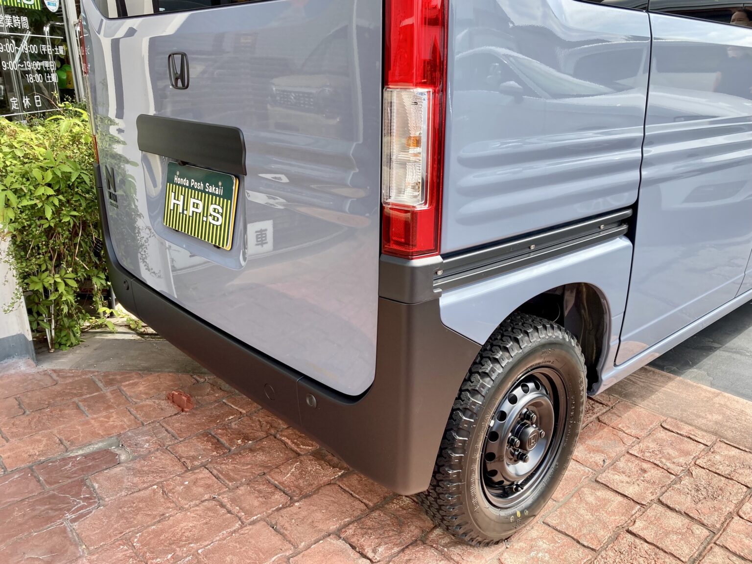 ク★当社オリジナルスタイル【N－VAN(エヌバン) クルール ソニックグレー】商品車 新登場！ | ホンダポッシュサカイ | ジョイカル金沢泉本町店 | 野町ホンダ坂井商会